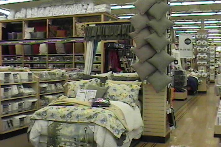 Linens 'N Things